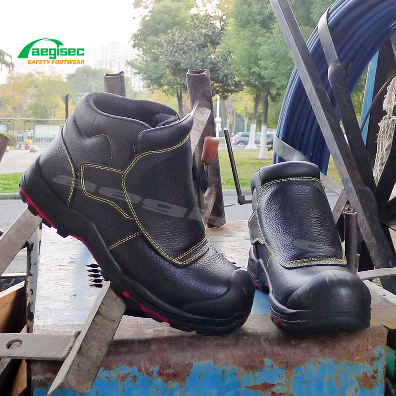 What unique advantages do composite toe metatarsal boots have compared ...